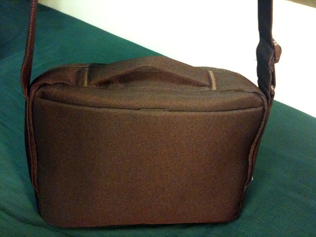 Mini Review: Belkin Messenger Bag
