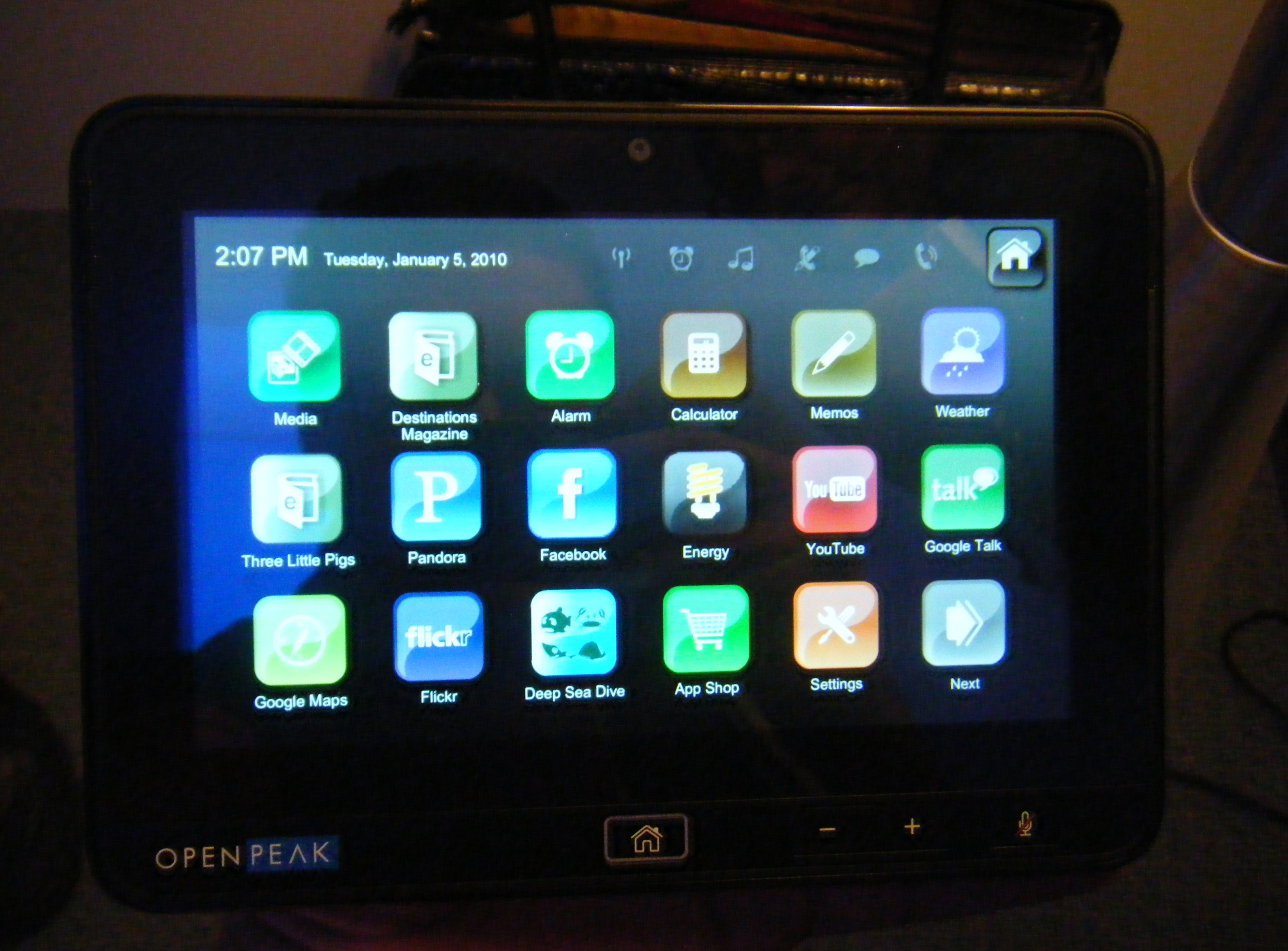 Hands On With the OpenPeak Slate