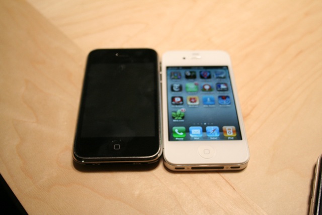 iPhone 4 Hands On Roundup